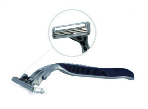 Triple Blade Razor with Lubricating Strip - 100ea/bx 5bx/cs – A9 Med